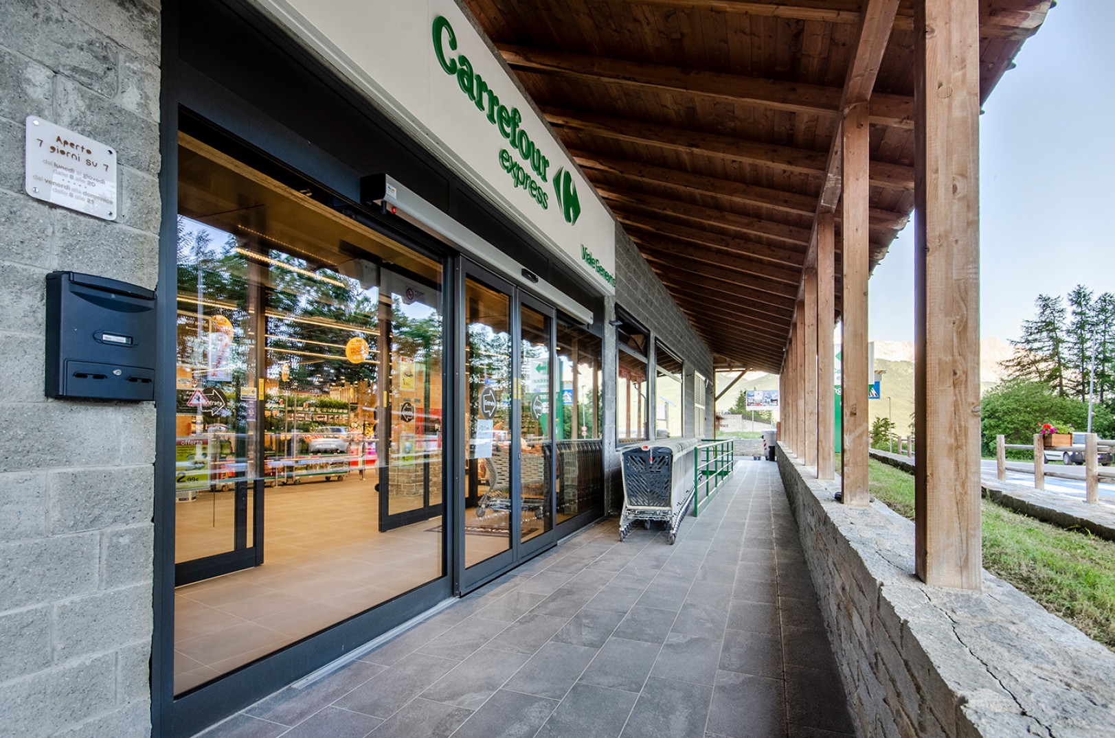 Cean | Progettiamo e realizziamo punti vendita e supermercati