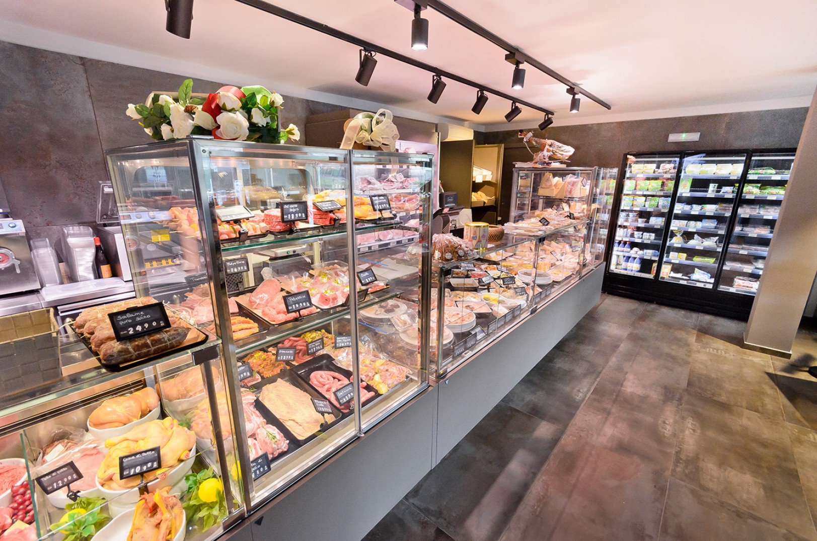 Cean | Progettiamo e realizziamo punti vendita e supermercati